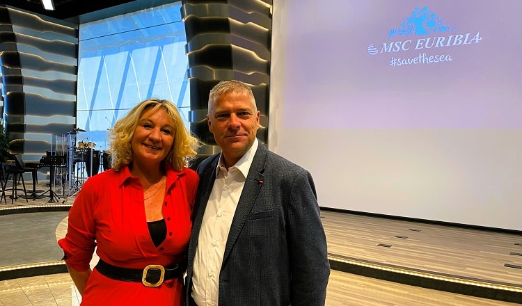 Danielle Groot en Frank van den Steen, 2023, 2 - TravMagazine